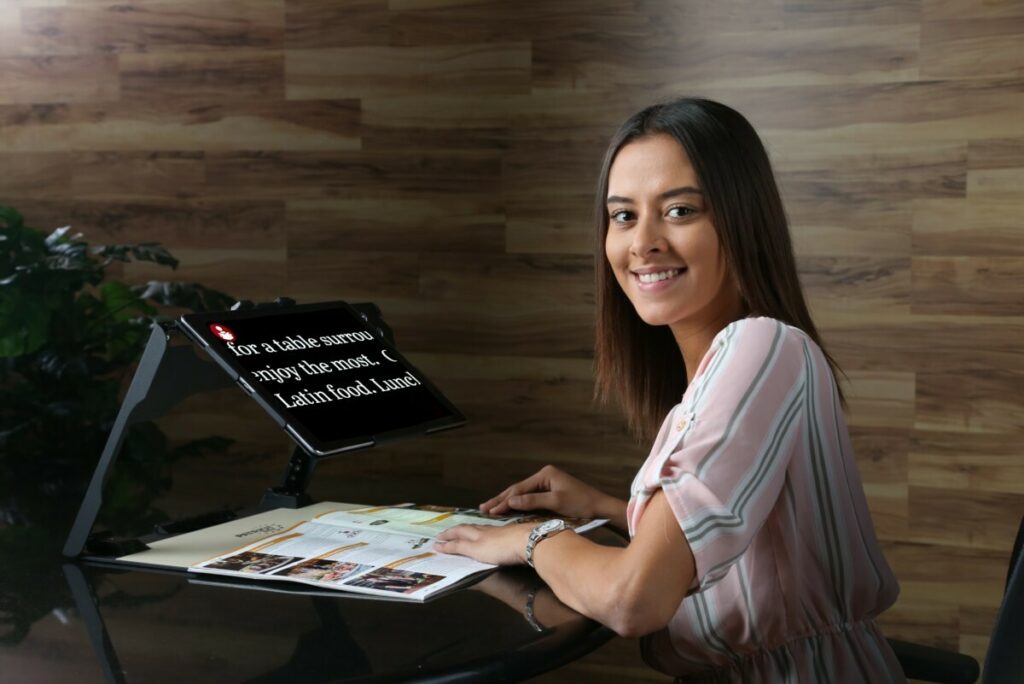 Patriot Pro Portable Magnifier - New England Low Vision