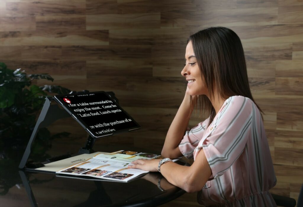 Patriot Pro Portable Magnifier - New England Low Vision